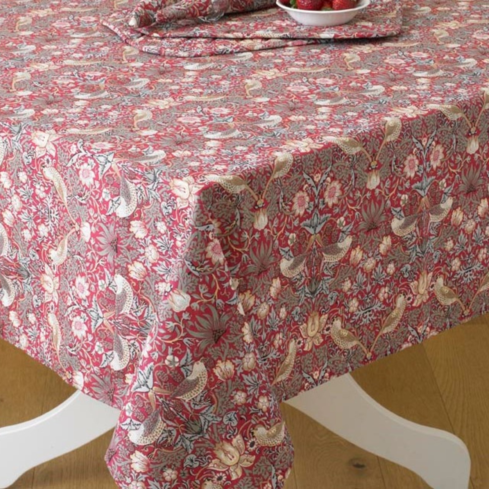 William Morris Red Strawberry Thief 132 x 178 Cotton Floral Tablecloth ...