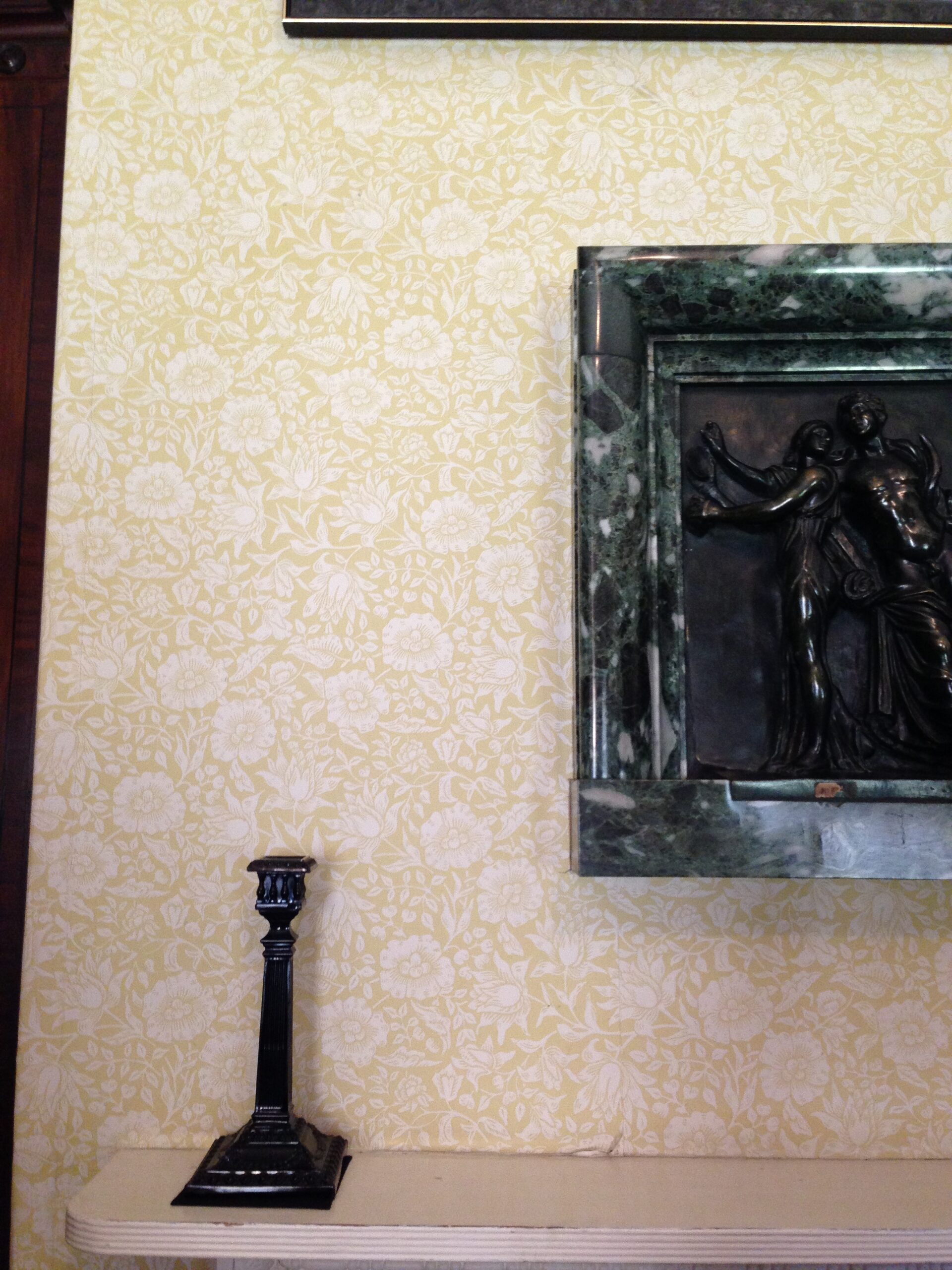 William Morris Mallow Wallpaper, Wallington - Laura's Beau