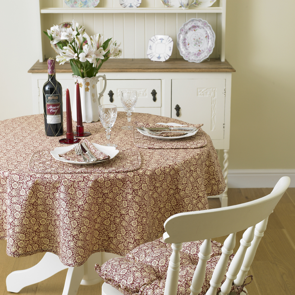 William Morris Mallow Wallpaper, Wallington - Laura's Beau