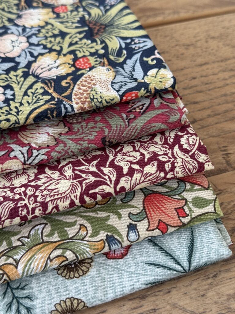 William Morris Fat Quarter Bundle Seven - Laura's Beau