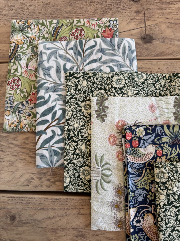 William Morris Cotton Fabric Bundle; perfect for quilting fat quarters ...