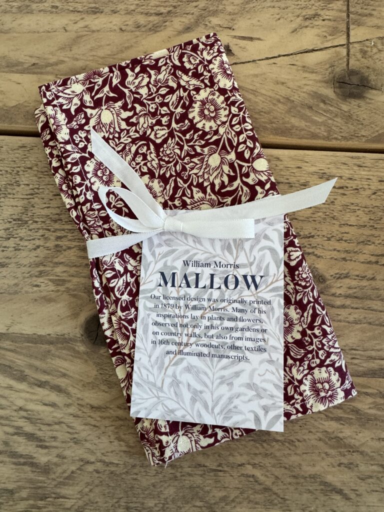 William Morris Mallow Wine Single Napkin - Laura's Beau